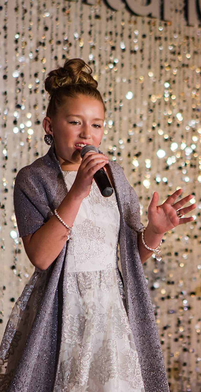 Swissarts Carmen Candy Dolls Illusion